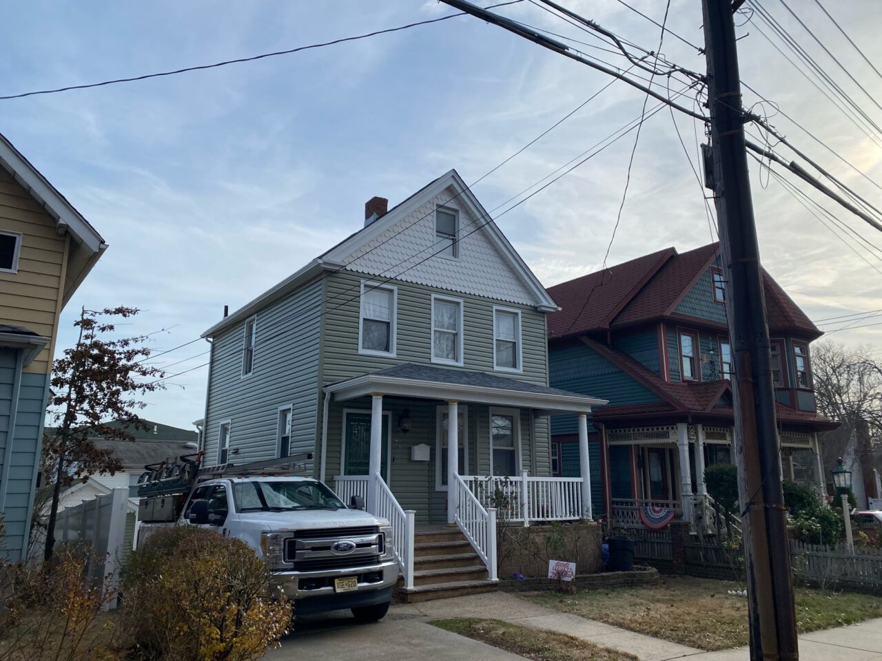 Cypress Vinyl Siding & Scalloped Gable Ends - New York